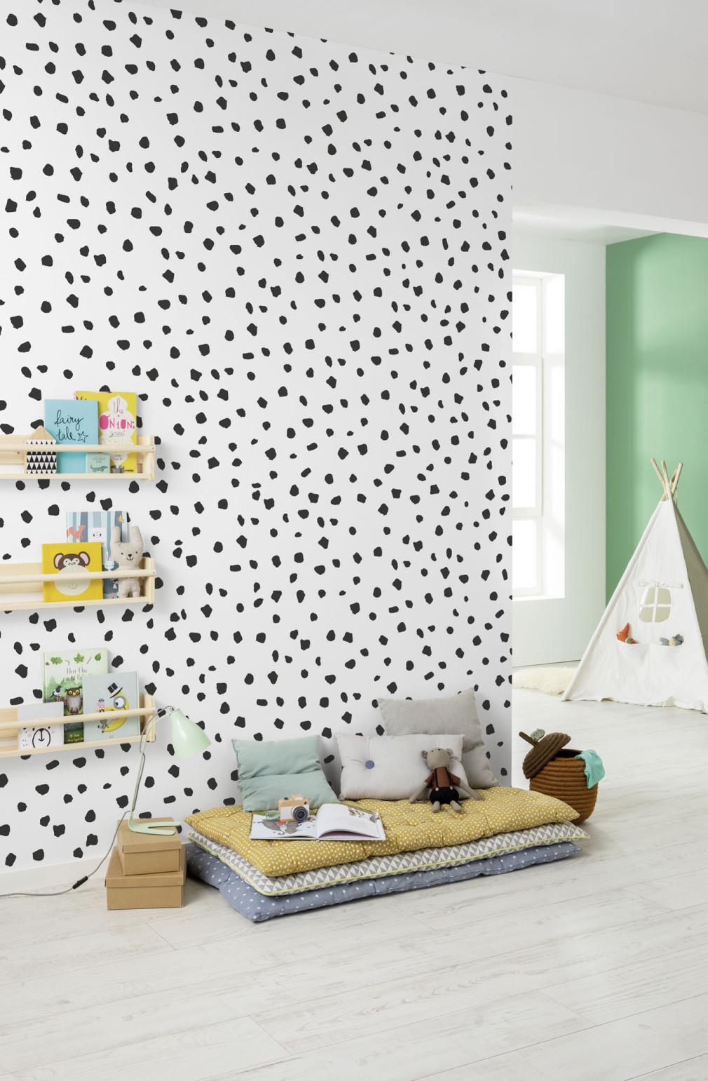 Photomurals | Digitally printed photomural "Dipple Dapple" by Komar®